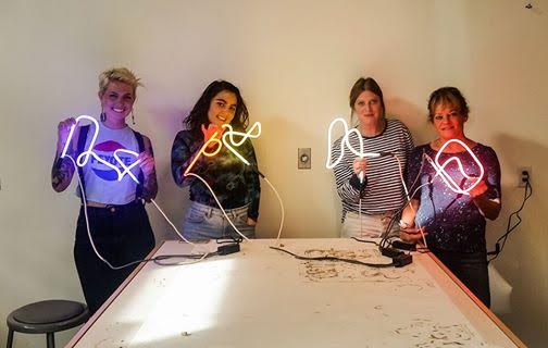 Gift Certificate - Neon Class – Museum of Neon Art